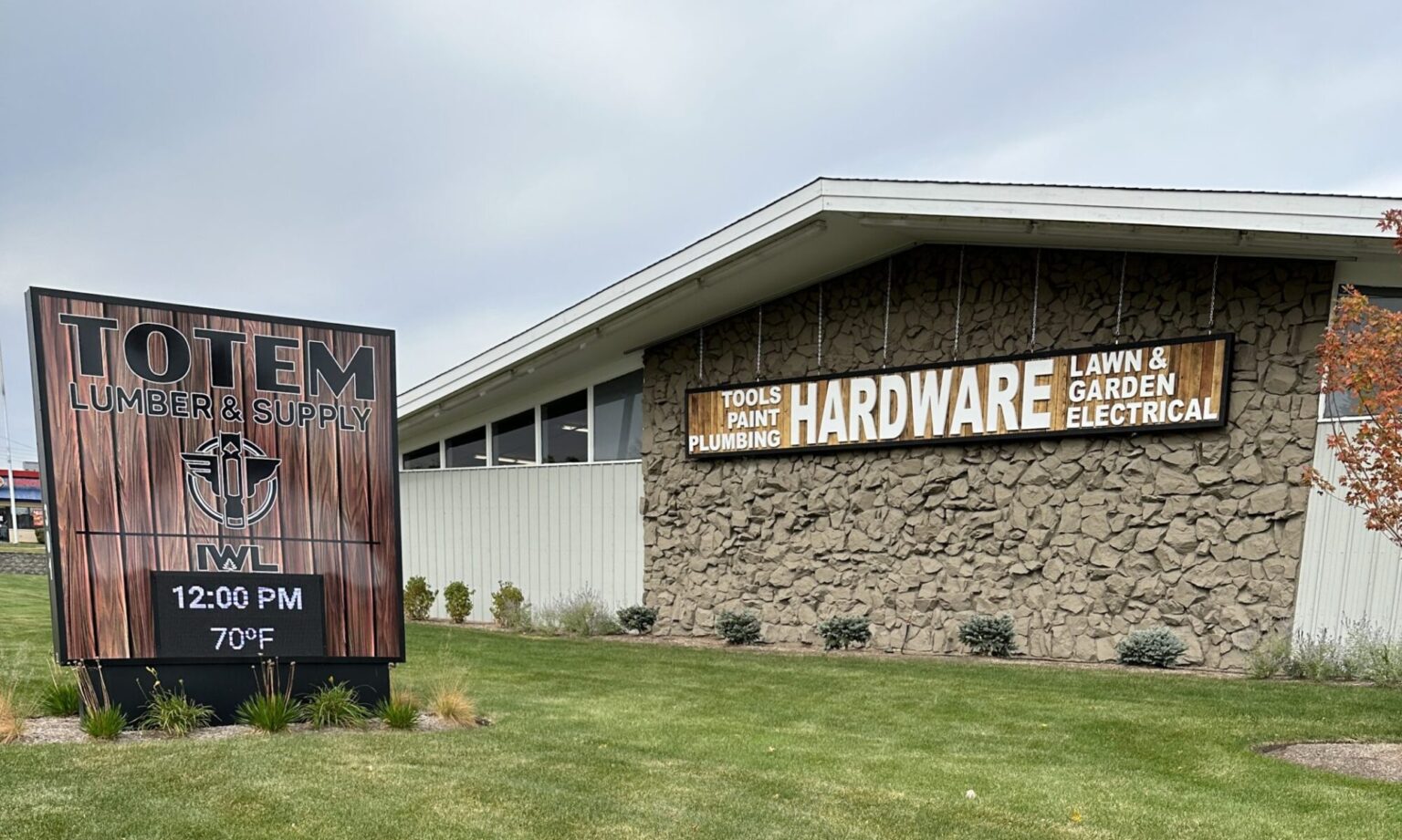 Commercial - Totem Lumber & Supply - IWL